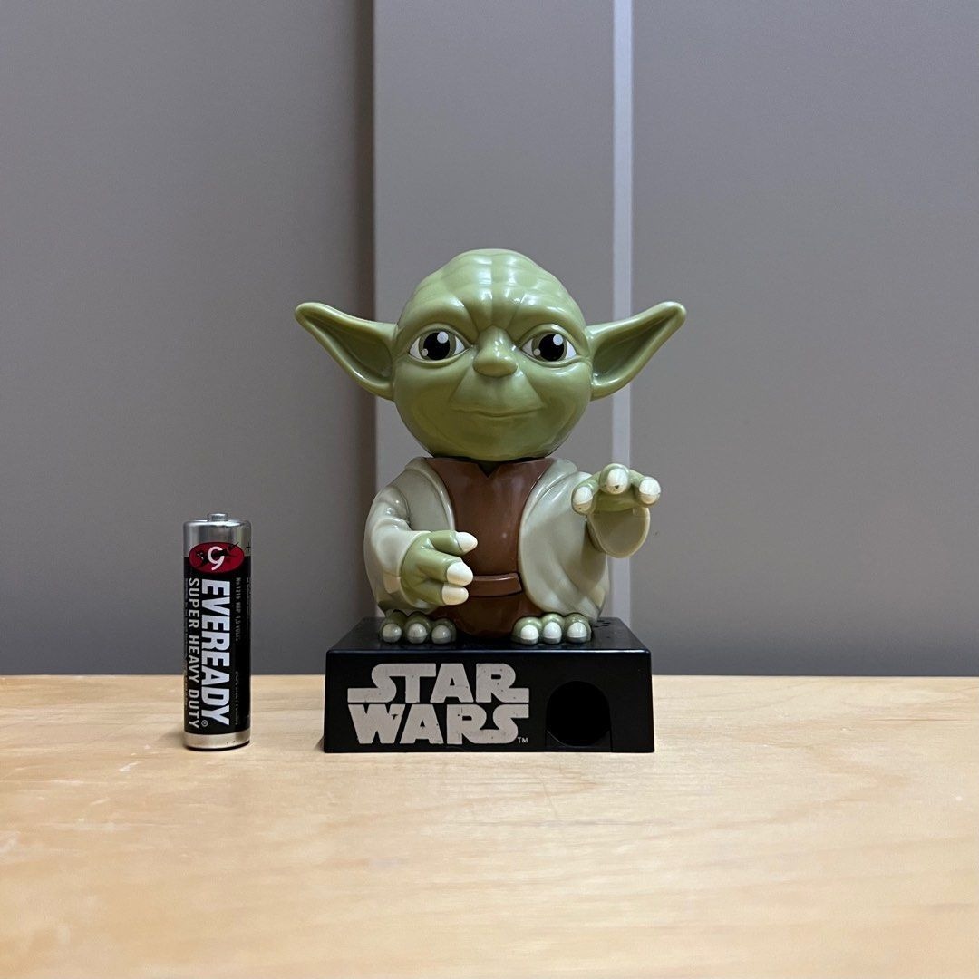 Star Wars Jedi Master Yoda Gumball Candy Dispenser Lucasfilm Disney ...