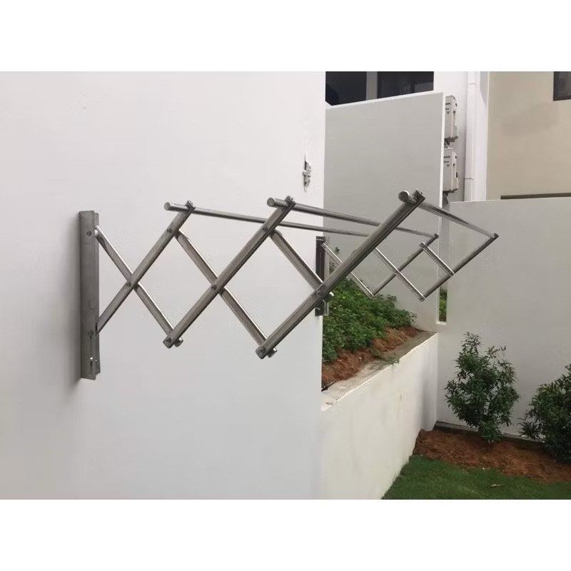 Ampai baju besi dinding, Furniture & Home Living, Outdoor Furniture on Carousell