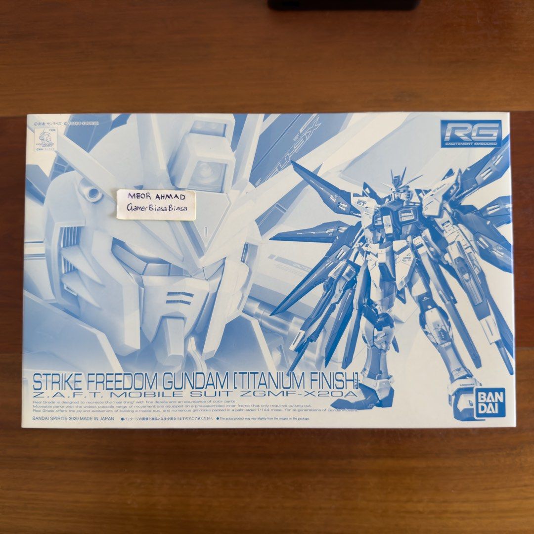 Bandai RG Strike Freedom Gundam Titanium Finish with Wing Of Skies ...