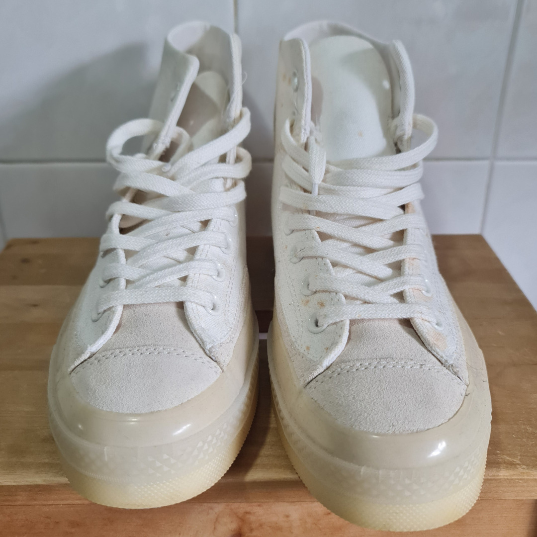 BNWB - Converse Chuck Taylor Hi-Cuts (off-white colour), Men's Fashion ...