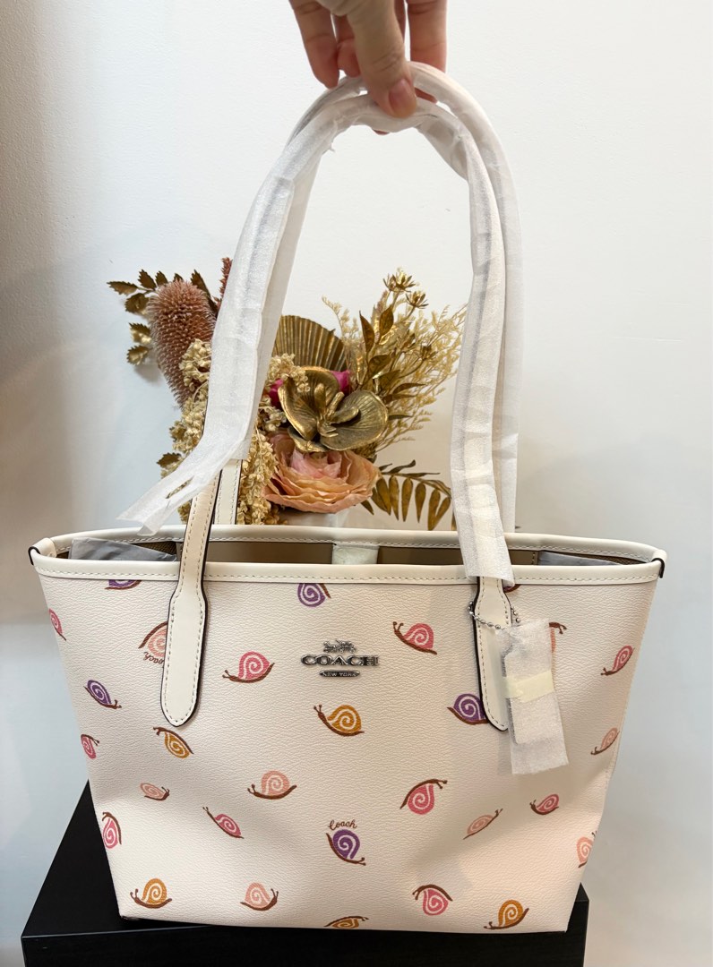 Coach snail small tote bag, Women's Fashion, Bags & Wallets, Tote Bags ...