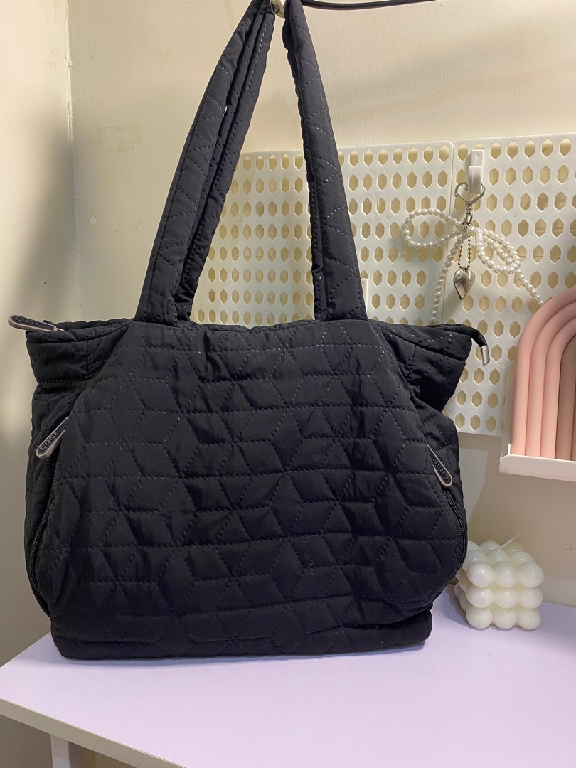 Cose Shoulder Puff Bag, Women's Fashion, Bags & Wallets, Shoulder Bags ...