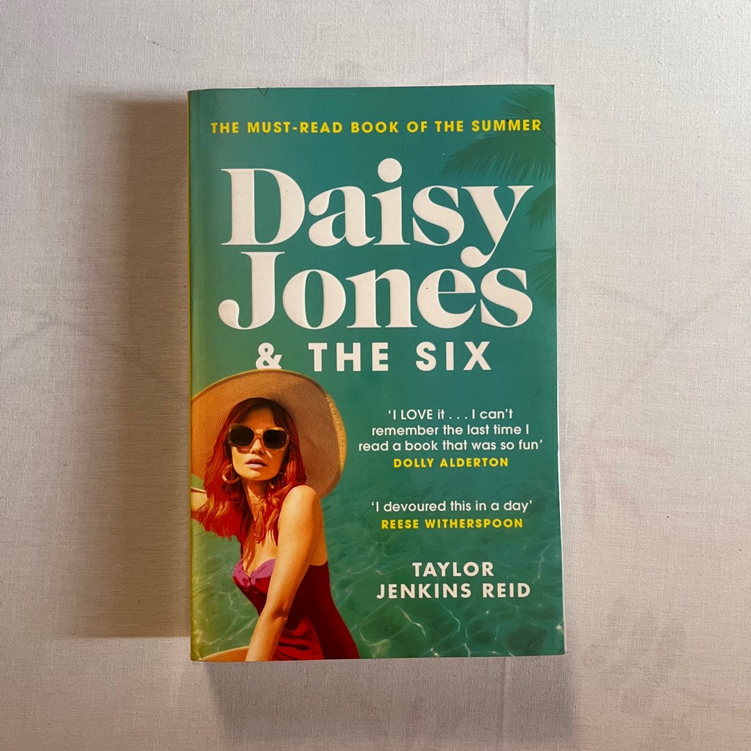 Daisy Jones and the Six by Taylor Jenkins Reid, Hobbies & Toys, Books ...