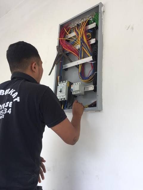 Electrical, Trunking, pvc trunking, wiring, rewiring, aircon,DB install ...
