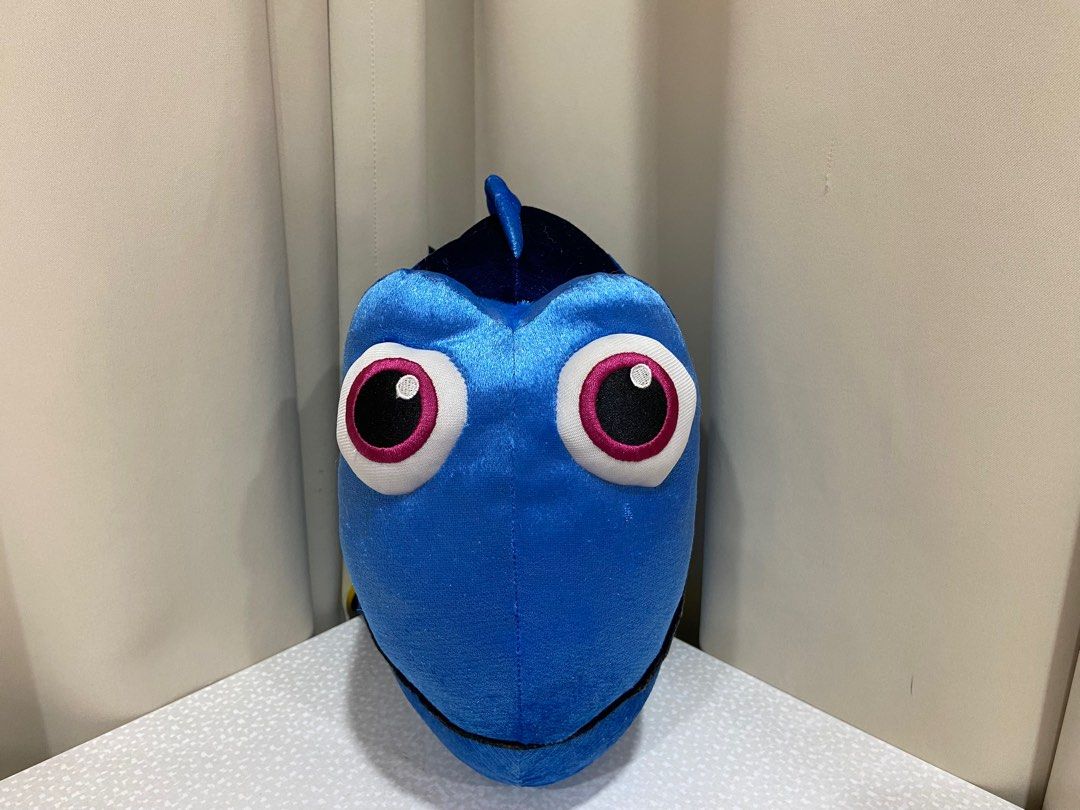 Finding Nemo Dory Plush, Hobbies & Toys, Collectibles & Memorabilia ...