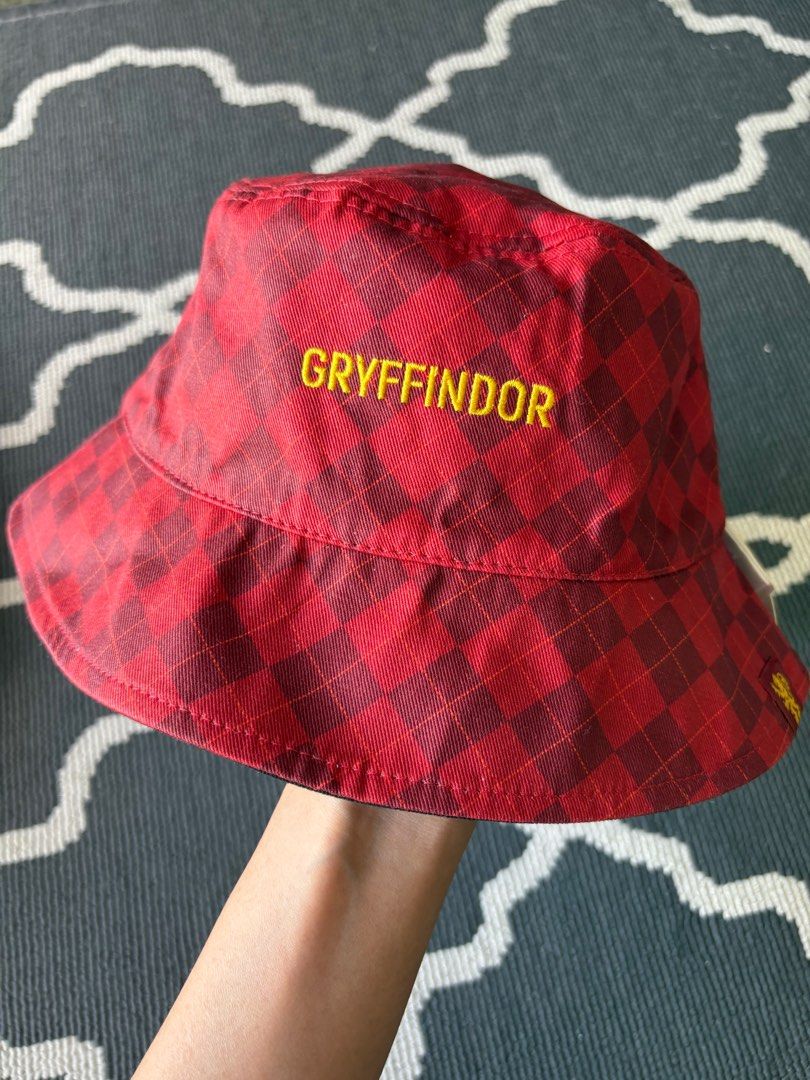 Harry Potter x Miniso Bucket Hat (2 sides) Gryffindor Hufflepuff ...