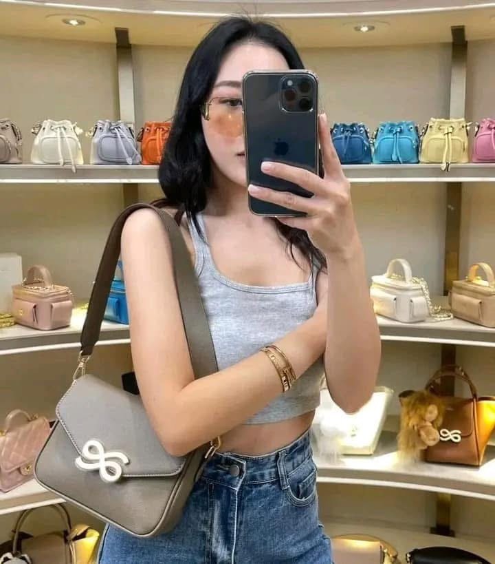 HOLB TIMELESS, Women's Fashion, Bags & Wallets, Shoulder Bags on Carousell