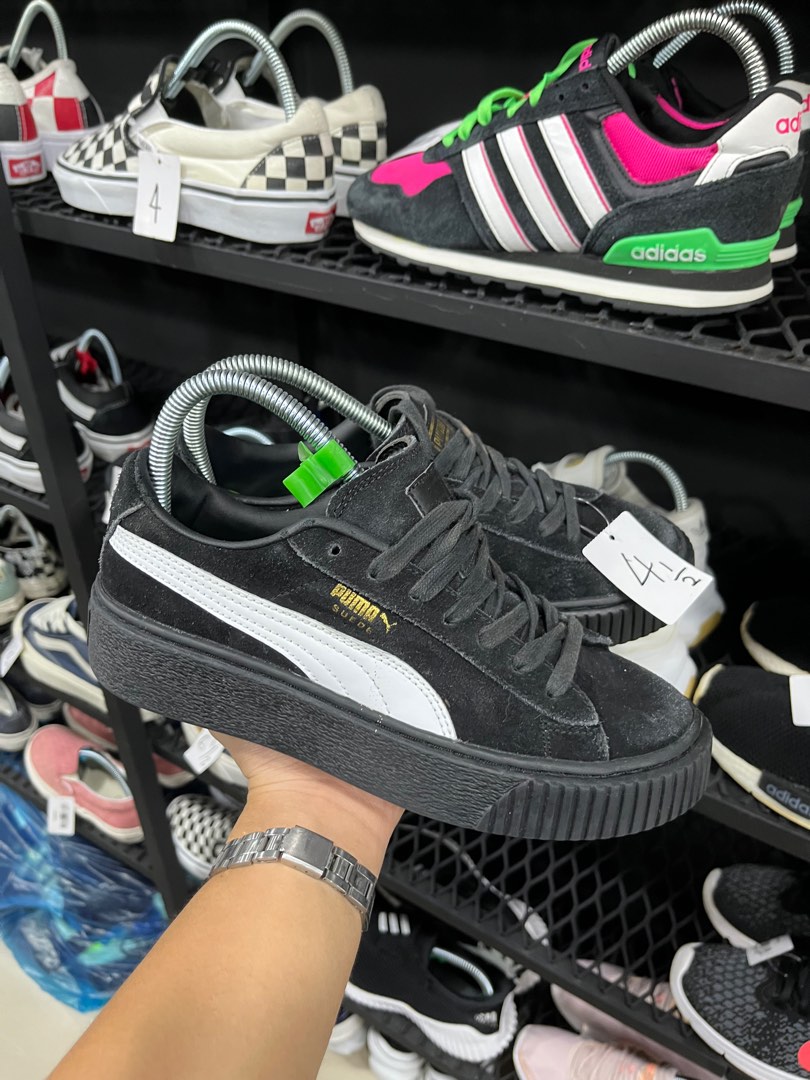 Kasut Puma 4.5uk, Women's Fashion, Footwear, Sneakers on Carousell