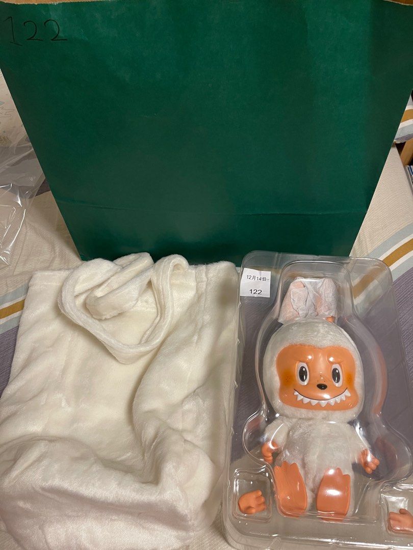 Labubu swaver snowy zimomo How2work 20th, 興趣及遊戲, 玩具 & 遊戲類 - Carousell