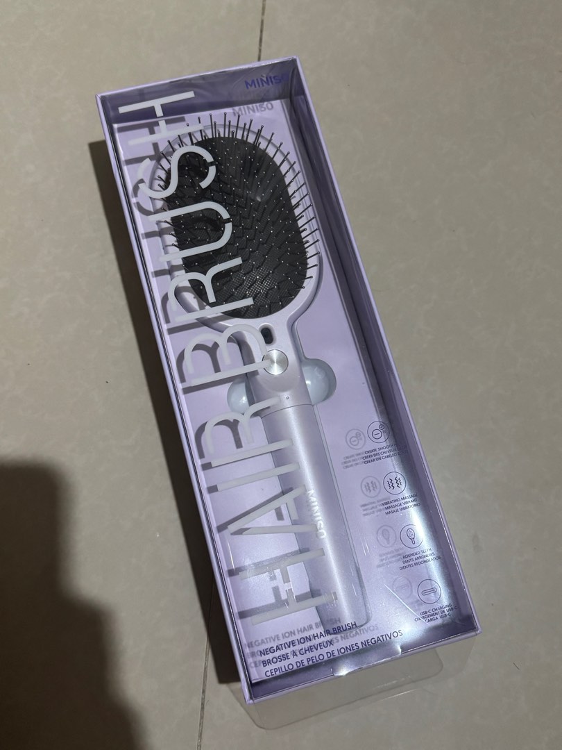 Miniso Negative Ion Hair Brush, Beauty & Personal Care, Hair on Carousell
