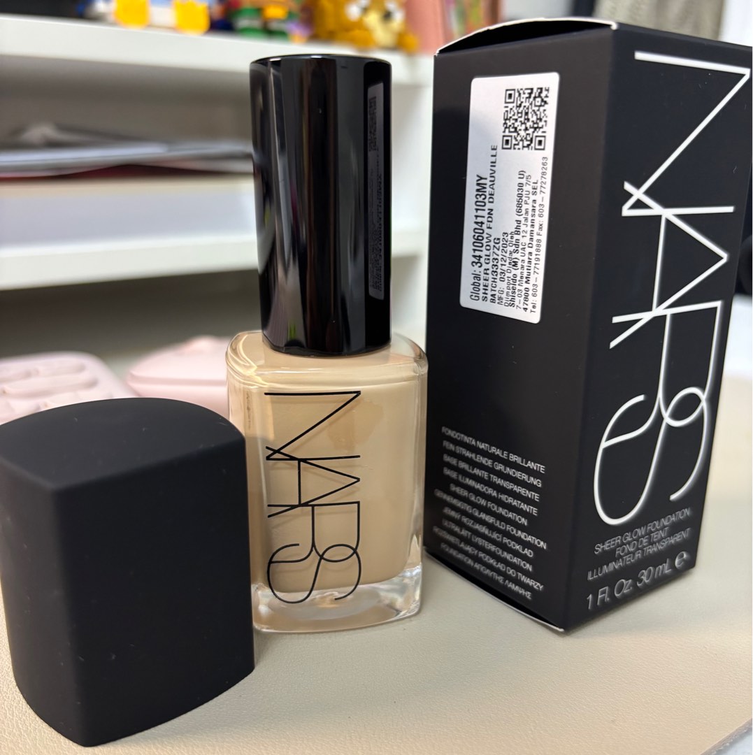Nars Sheer Glow Foundation (Deauville), Beauty & Personal Care, Face, Makeup on Carousell
