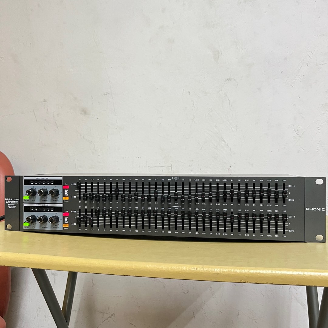 Phonic GEQ3102F 31-Band Graphic Equalizer with Feedback Detection ...