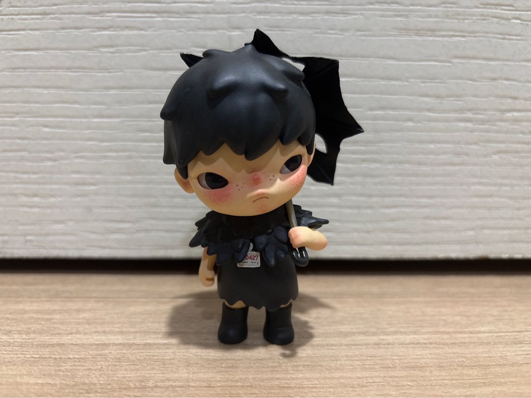 Popmart Hirono City of Mercy Blindbox Fallen Angel, Hobbies & Toys ...