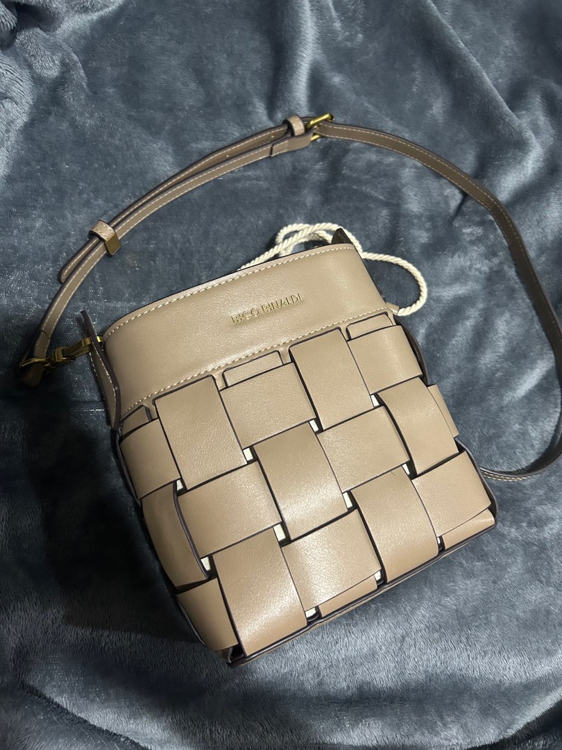 Rico Rinaldi Airi Bucket Bag Sling Bag Crossbody Bag Woven Anyaman ...