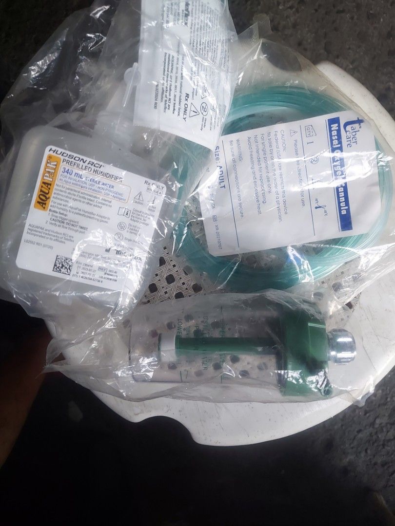 Rush Portable medical oxygen with complete accessories regulator /aqua ...