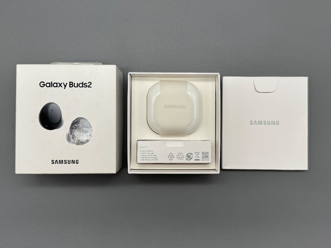 Samsung Galaxy Buds 2 Graphite Original Complete with Box with ANC ...