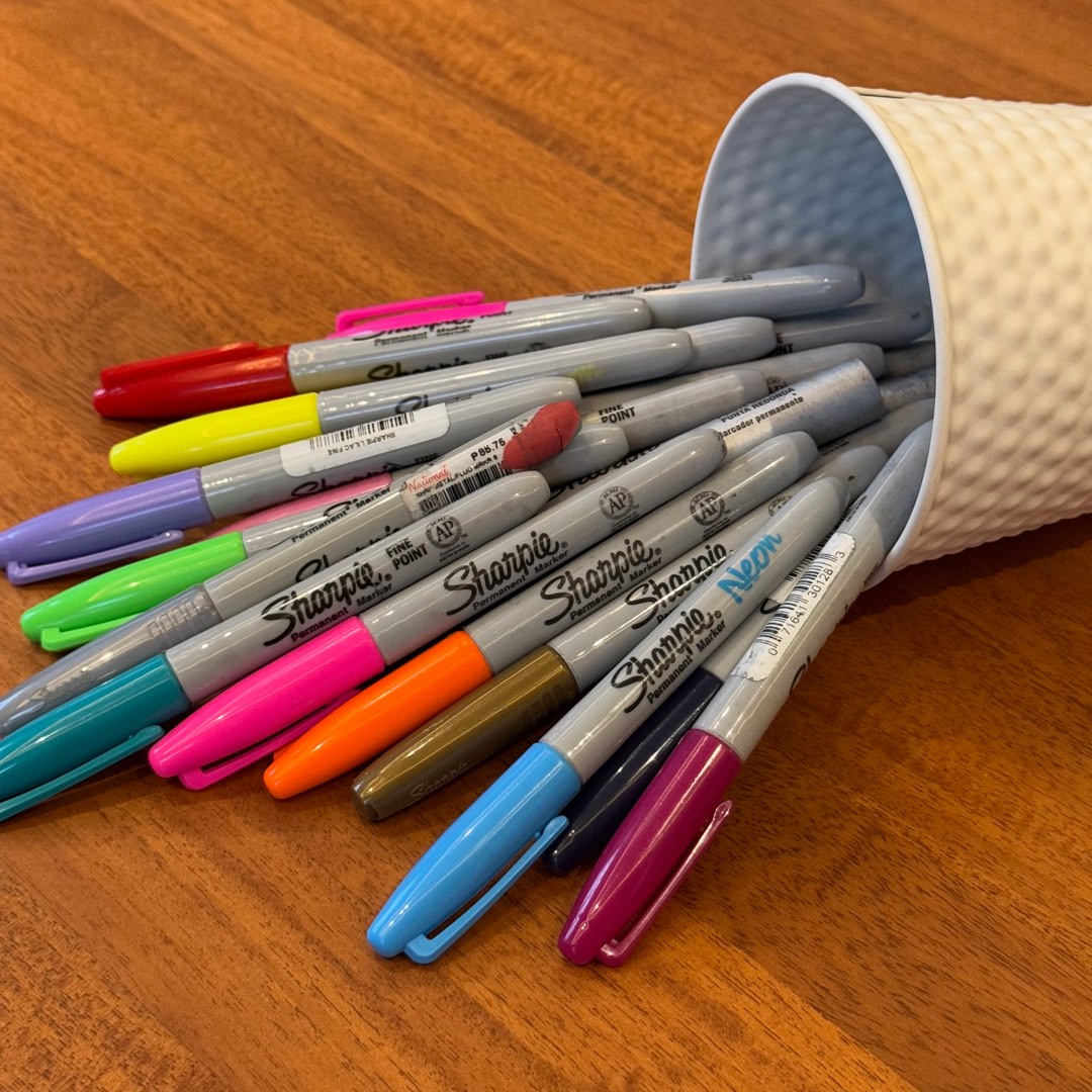 [Take all with Holder] Sharpie Permanent Marker Set with Container ...