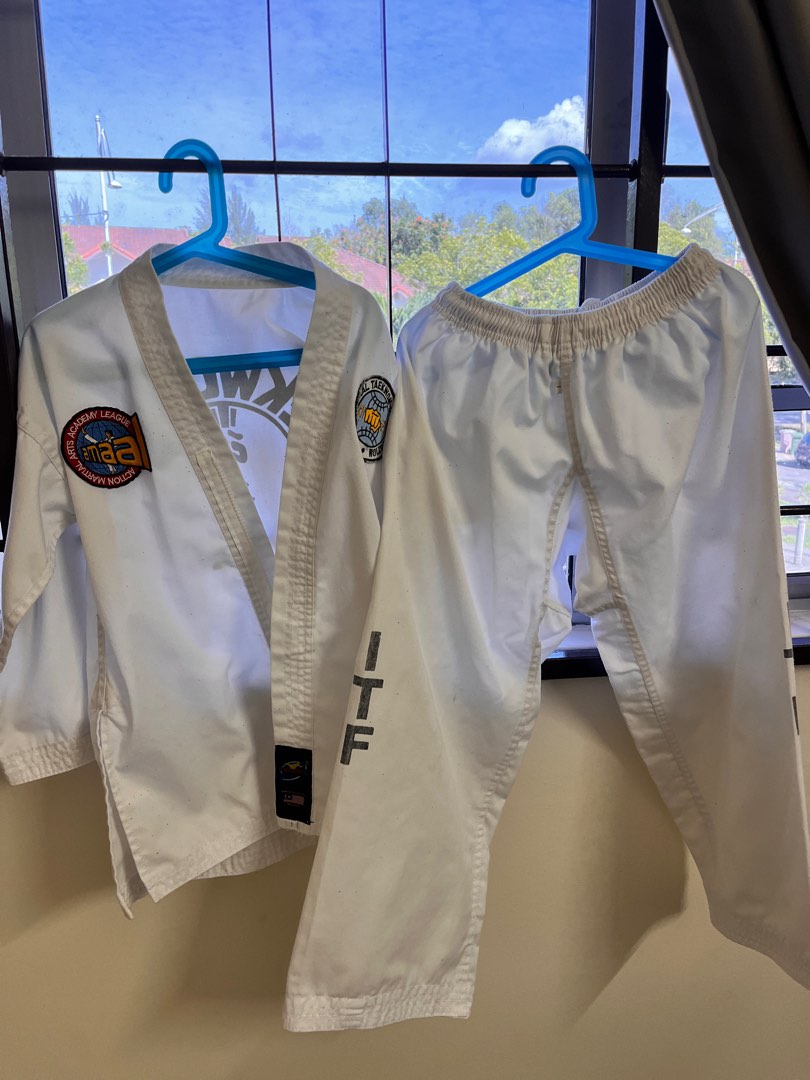 Taekwondo Uniform ITF Baju Sukan All White, Babies & Kids, Babies & Kids Fashion on Carousell