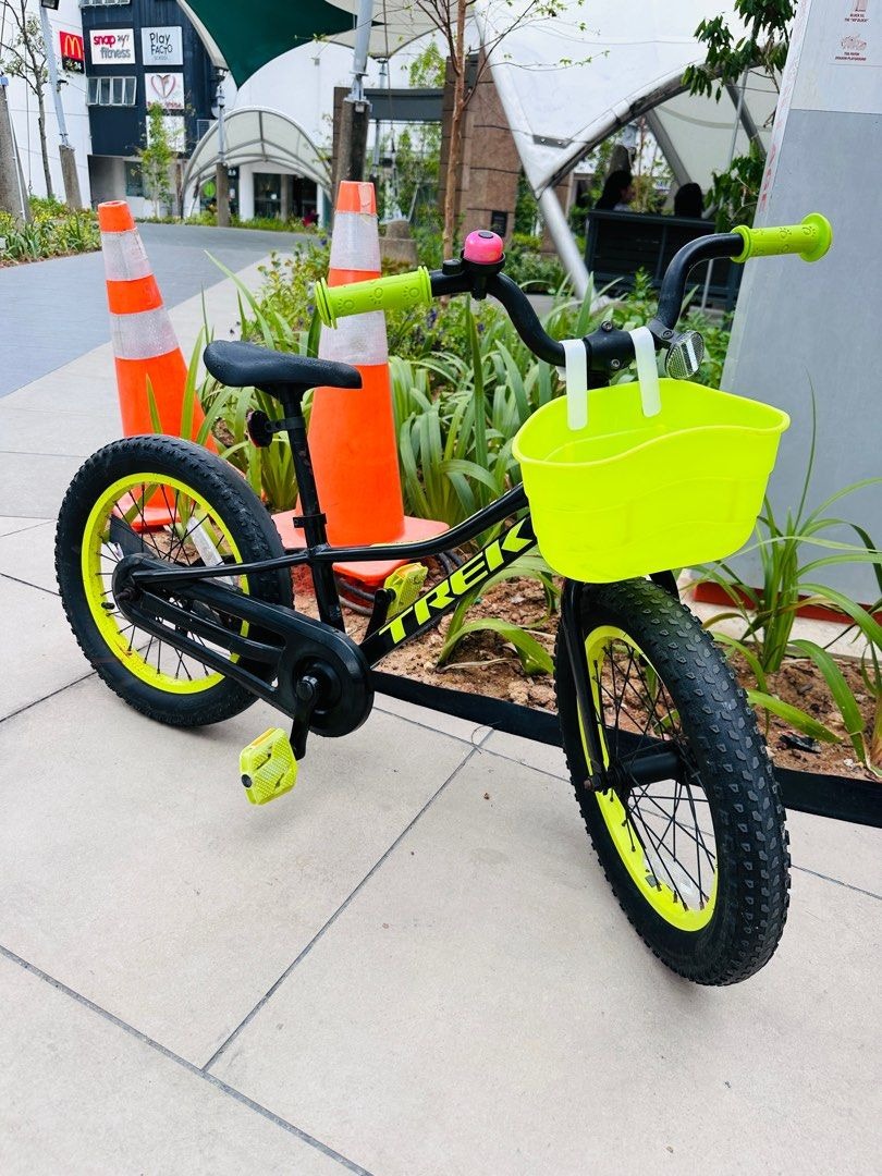 Trek Precaliber 16 bicycle / mountain bike / MTB / hardtail mtb / kids bicycle / kids bike ...