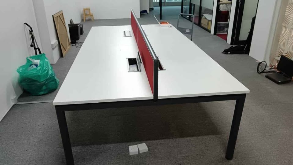 (used) office workstation table flexible 12 seater, Furniture & Home ...