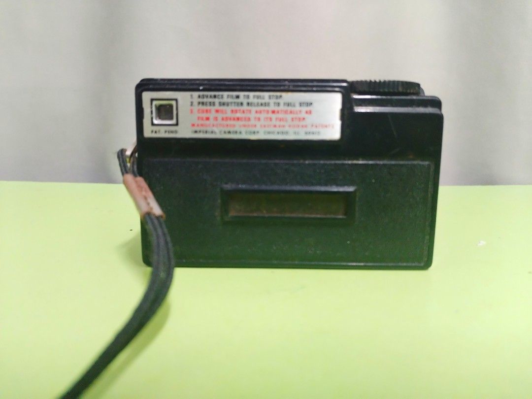 Vintage Instant Load Magicube 126 Camera (For Display, Retro ...