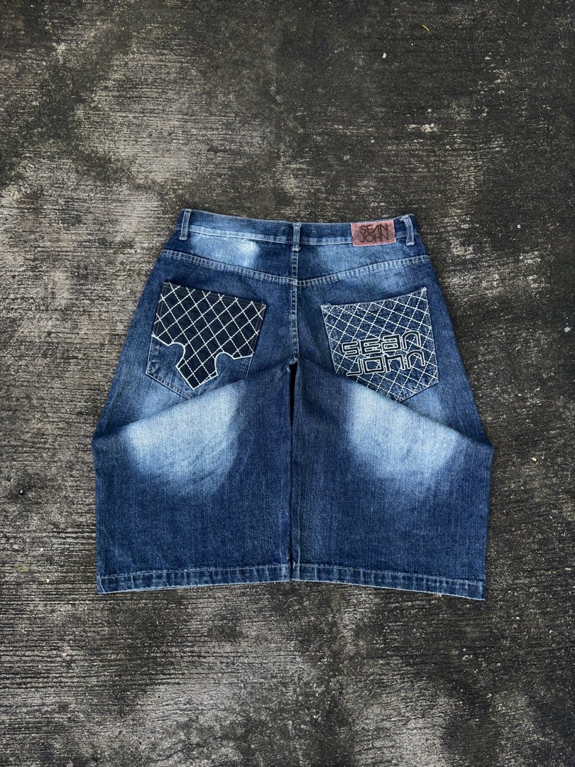 Vintage Sean John Jorts, Men's Fashion, Bottoms, Chinos on Carousell