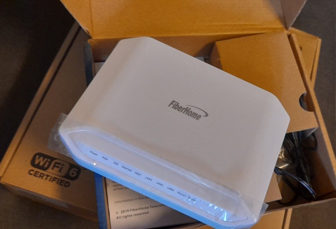 Wifi6 Mesh Router AX3000 + fiberhome Modem, Computers & Tech, Parts ...