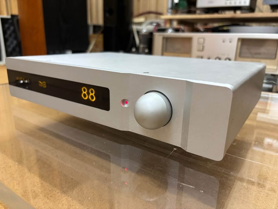 Auralic w/ OLED Display | PLITRON Canada Toroidal Transformer | TXCO ...