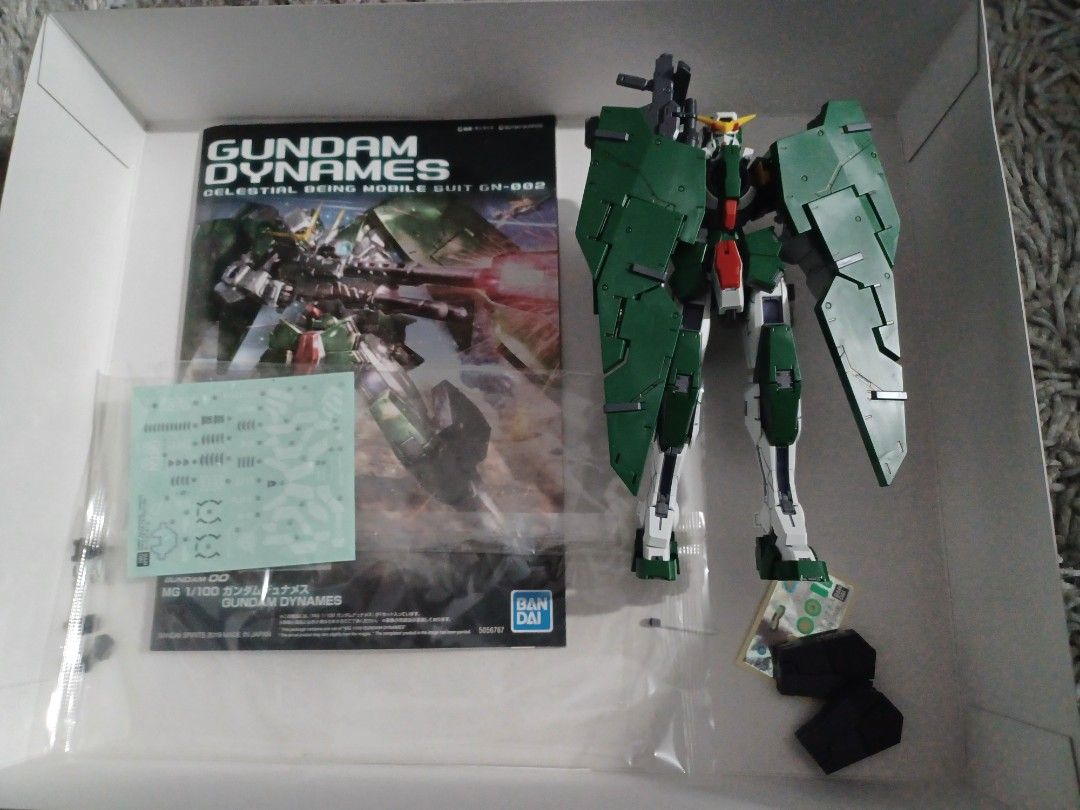 BANDAI Master Grade MG Gundam Dynames (Gundam 00) ASSEMBLED, Hobbies ...