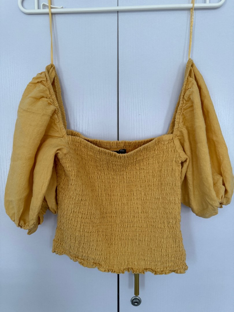 Glassons top, Women's Fashion, Tops, Others Tops on Carousell