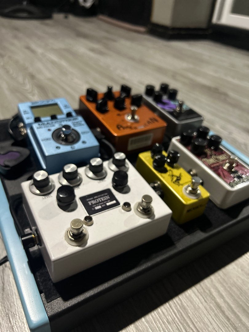 Guitar Effects Pedal Set/ Pedalboard, Hobbies & Toys, Music & Media ...