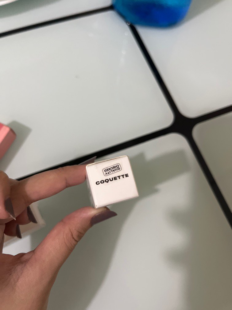 issy gelee lip tint shade coquette, Beauty & Personal Care, Face ...