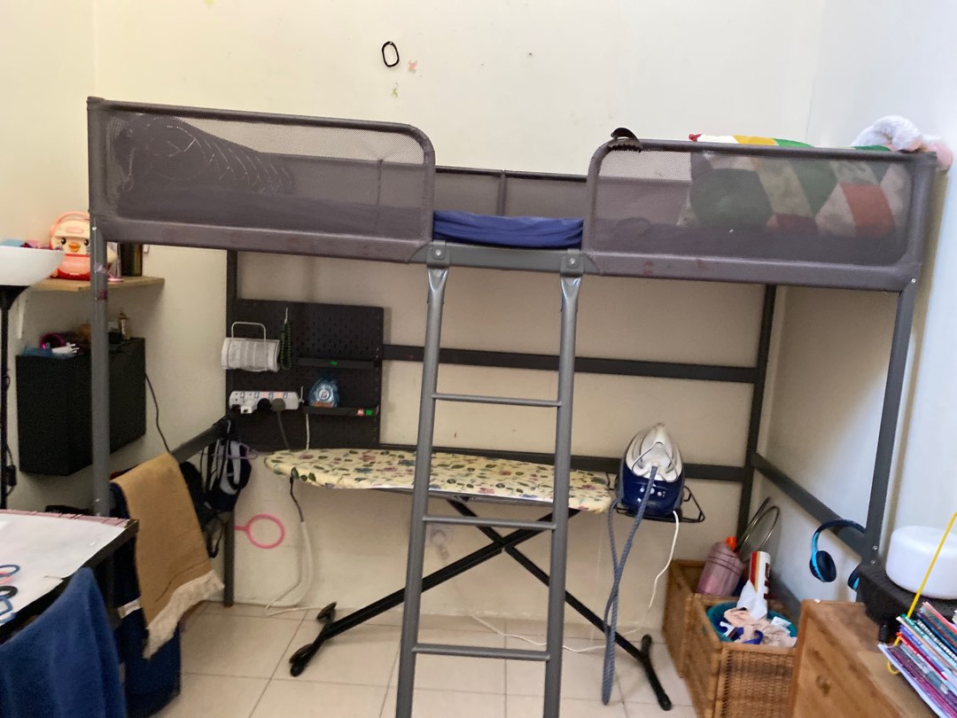 Katil Bertingkat (Tuffing), Furniture & Home Living, Furniture, Bed ...