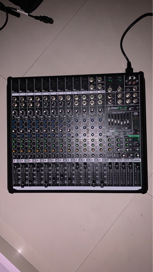 Mackie V2 16 channel mixer + THUMP12A PA speaker, Audio, Other Audio ...