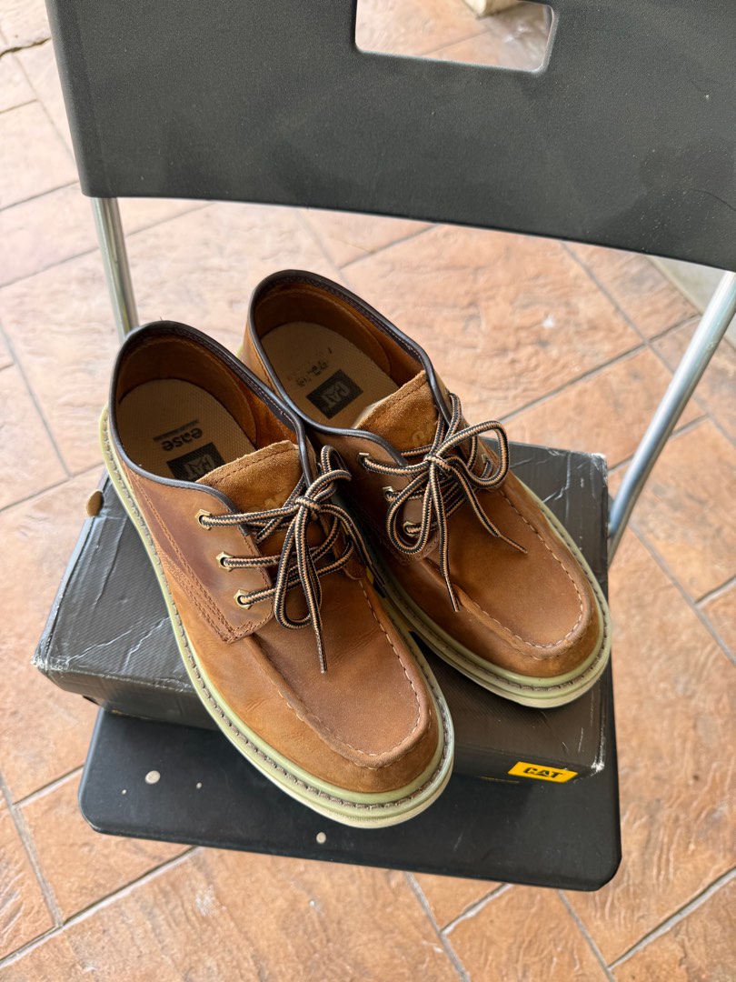 Moc Toe, Men's Fashion, Footwear, Casual shoes on Carousell