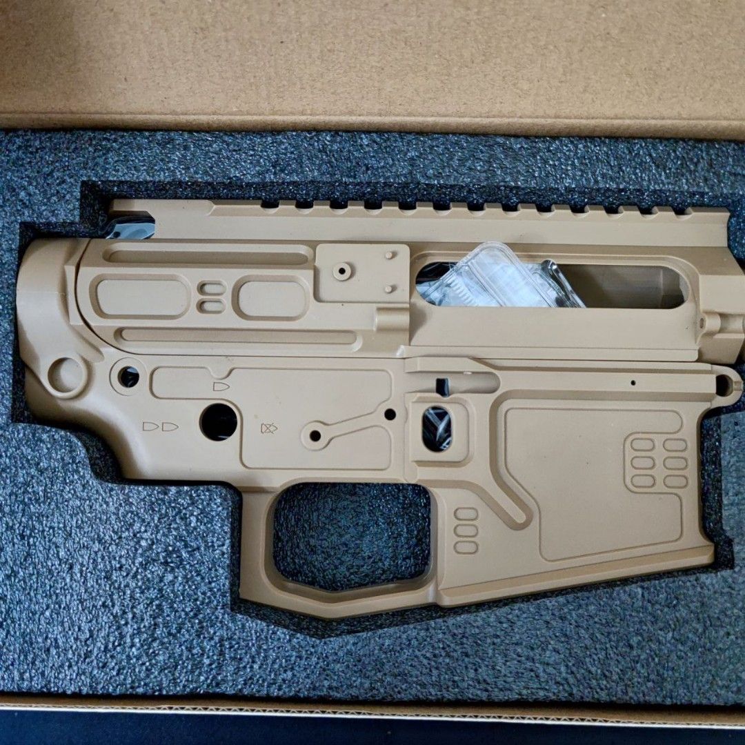 Slr Body Receiver Kit - Tan, Hobbies & Toys, Toys & Games on Carousell