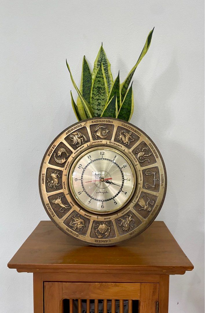 Vintage Airguide zodiac clock, Furniture & Home Living, Home Decor ...
