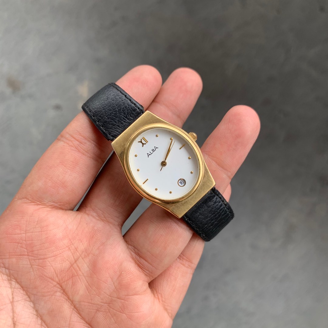 Alba tank vintage japan unik series, Barang Mewah, Jam Tangan di Carousell