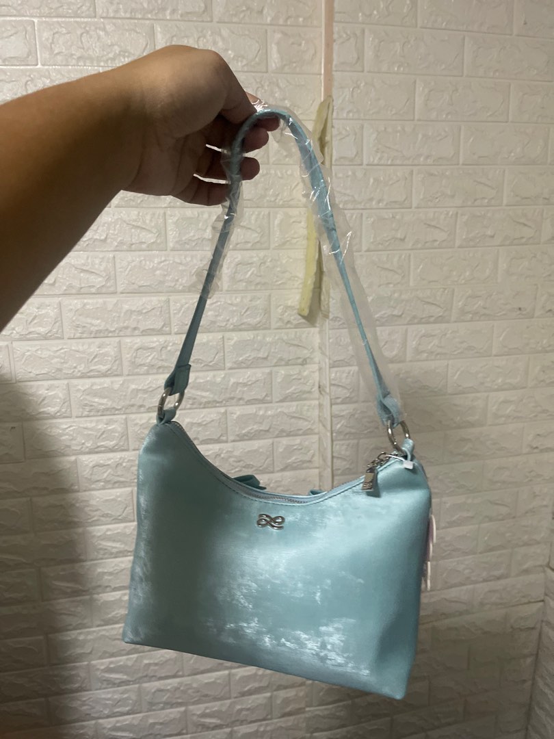 Authentic HOLB Bag - Peak a Bow, Women's Fashion, Bags & Wallets ...
