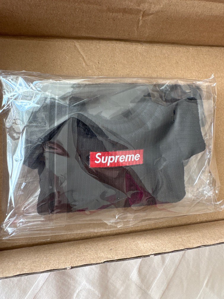 BN Labubu Supreme shirt and beanie, Hobbies & Toys, Toys & Games on ...
