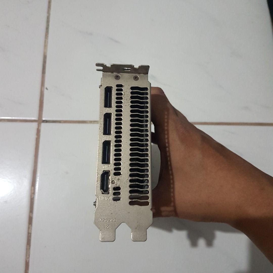GPU - AMD Radeon RX 580 4GB (Blower Type) on Carousell