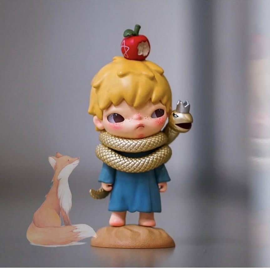 Hirono le petit prince series-The Snake [POP MART], Toys & Collectibles ...