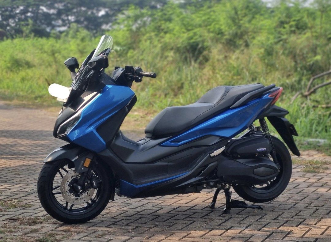Honda new forza 250 abs tt xmax pcx adv, Motor di Carousell