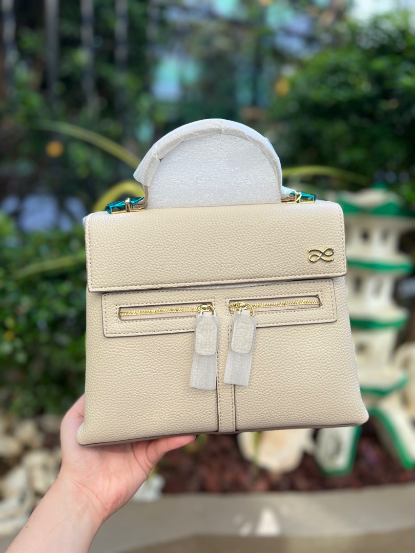 House of Little Bunny Clara Regular Destiny, Women's Fashion, Bags ...