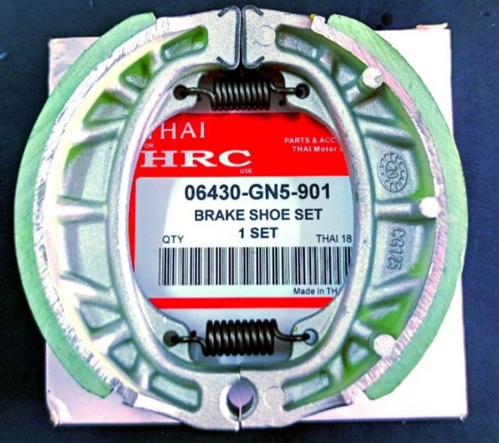 (HRC)THAI HONDA RACING BRAKE SHOE (ORIGINAL) Racing Use 100% cengkam ...
