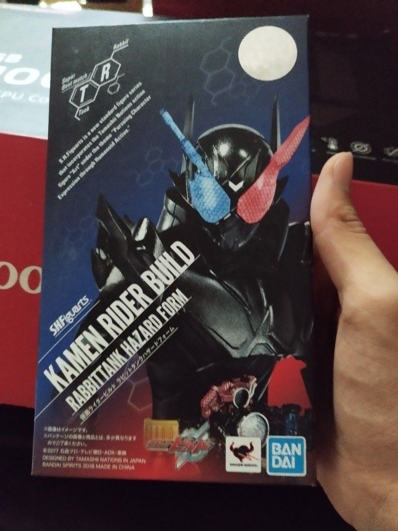Kamen Rider Build Hazard Rabbit tank form shf, Hobbies & Toys, Toys ...