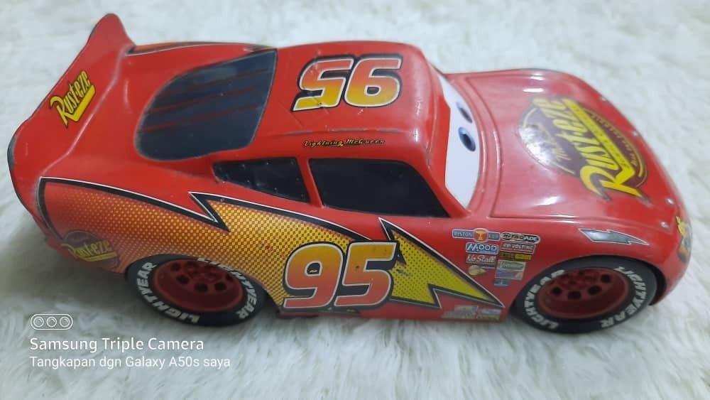 Kereta Besi Disney Mcqueen, Hobbies & Toys, Collectibles & Memorabilia ...