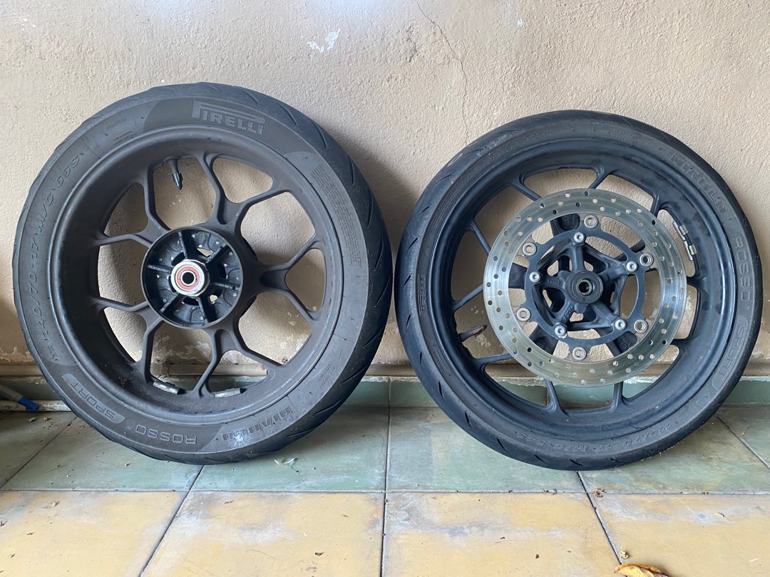 Rim r25, Motorbikes on Carousell