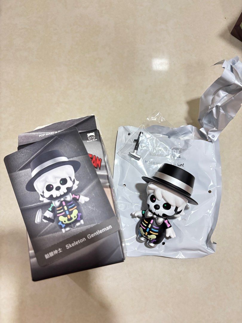 skeleton gentleman sweetbean spooky tales popmart, Hobbies & Toys, Toys ...