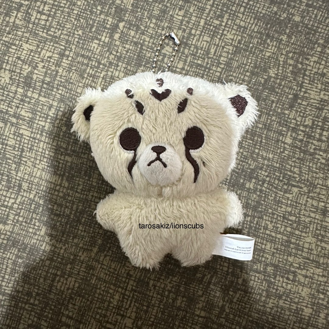 10cm nct mark cheetah lee plush, Hobbies & Toys, Memorabilia ...